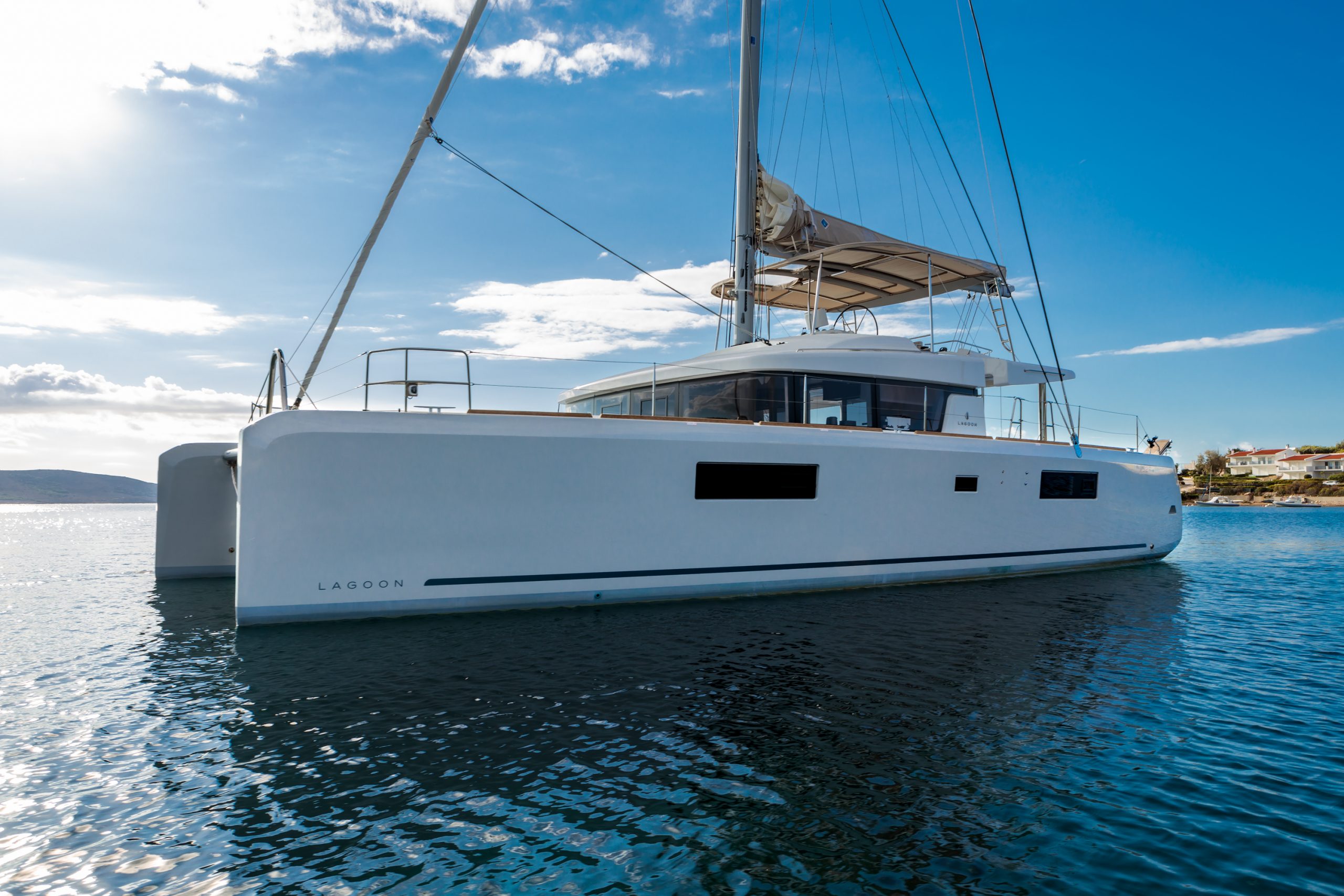 Lagoon 52f Island Sailing